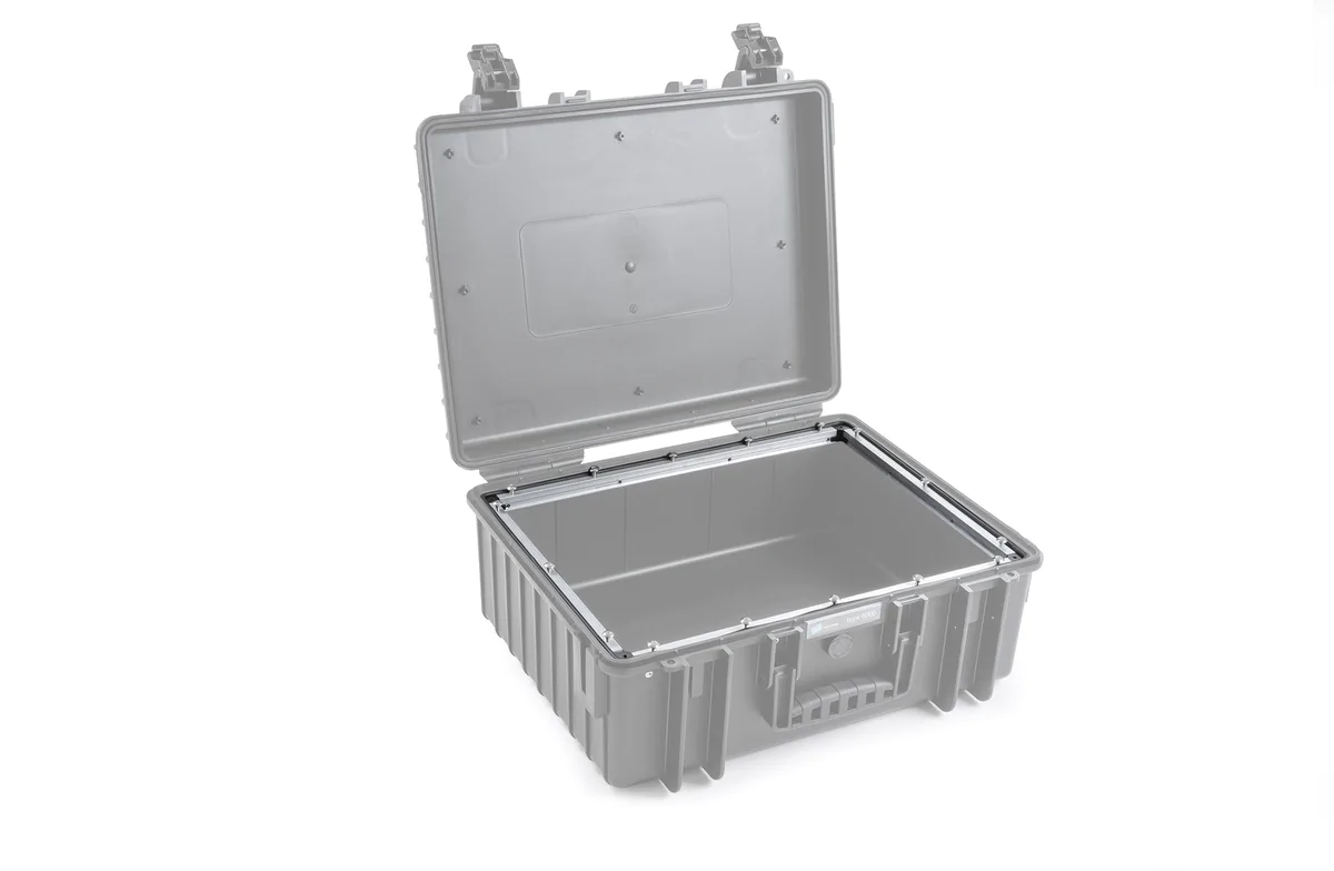 B&W Aluminium Panel Frame AF.326 for Type 6000 & 6040 Cases | The Case Shop