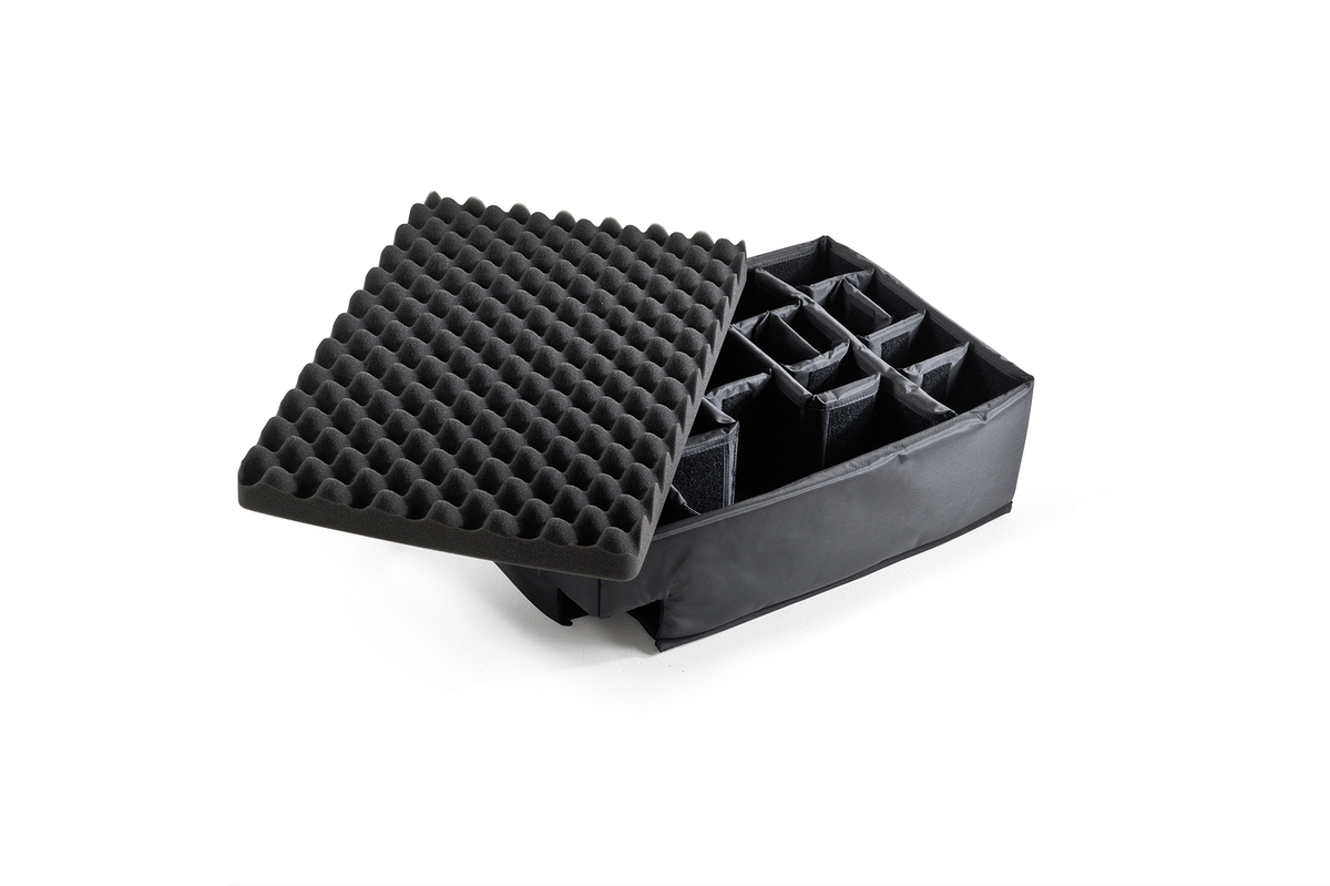B&W Type 6700 Padded Divider Set | The Case Shop